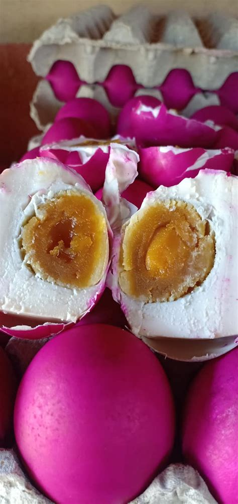 Itlog Ng Itik Buy And Sell For Sale Salted Duck Egg Itlog Na Pula Naglalangis At Di Ganu