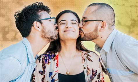 Lesbian Throuple On How They Make Polyamory Work