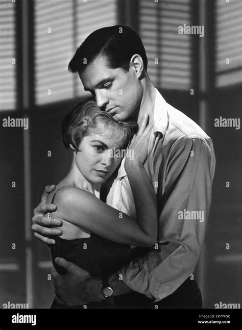 Janet Leigh And John Gavin Film Psycho Usa 1960 Characters Marion