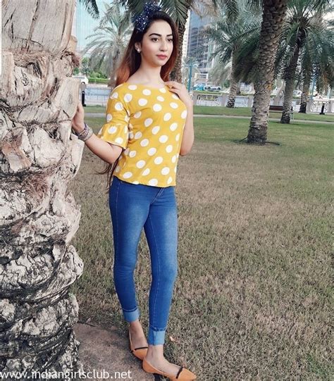 Natural Tits Cute Indian College Girl Looking For Hot Sex Indian Girls Club