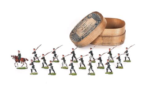 Набор оловянных солдатиков в форме лейб-гвардии Петербургского полка ...
