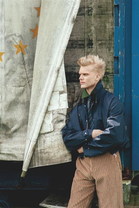 Outside Circle Zero Eight