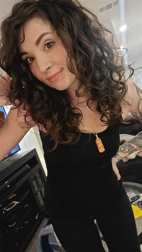 Melonie Mac Before 2023 😊 Rmycontentonmyphone1