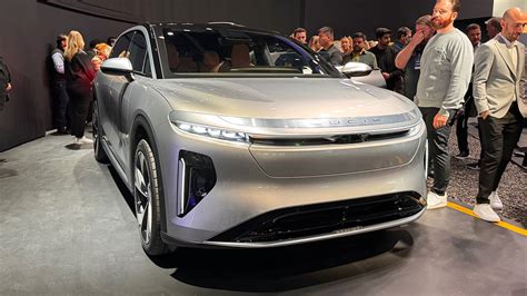 Lucid Gravity Electric Suv Unveiled Specs Features Images
