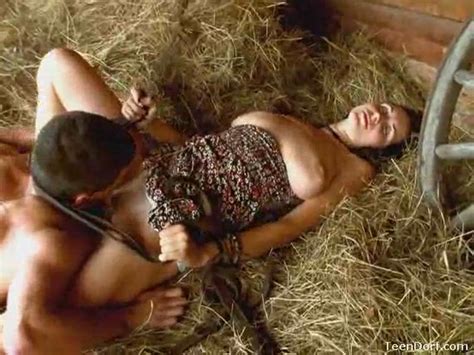 Young Lad Pleasures A Pussy In A Barn