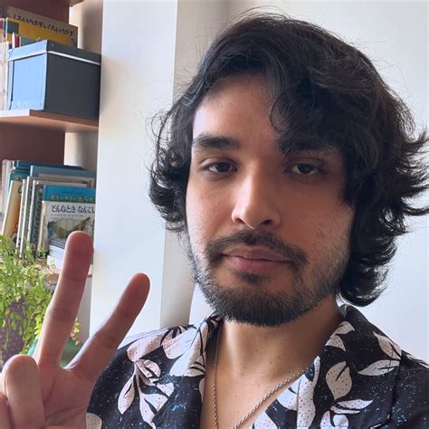 Joey Bizinger Joeytheanimeman • Instagram Photos And Videos