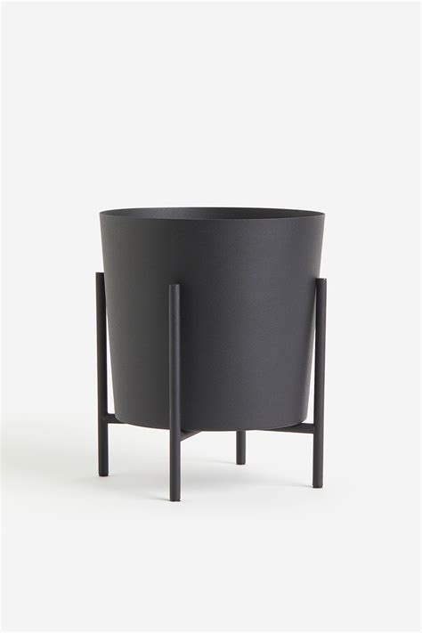 Large Plant Pot on Stand - Black - Home All | H&M US