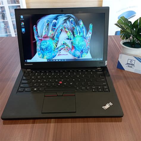 Jual Laptop Lenovo Thinkpad I Gen Th Ram Gb Ssd Gb Bekas Second Jakarta Barat Rimas