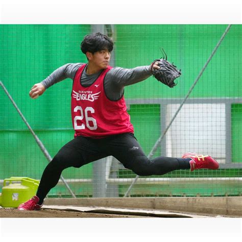 楽天ドラ3中込陽翔のブルペン投球：新人の意気込みと成長 イーグルス速報〜犬鷲日記〜