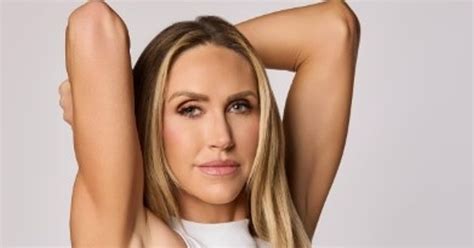 Lara Trump Flaunts Incredible Abs In New Pictures As Fans Praise