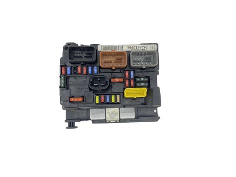 Controller Bsm 00 R09 9667199780 6500hw Psa Valeo 59379