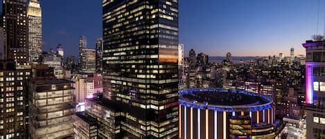 Doubletree By Hilton New York Times Square West View Rooms And Reviews
