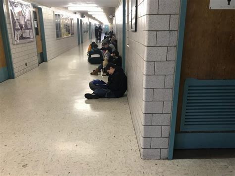 Congested Hallway Disrupts Classes On The Second Floor Flhs News