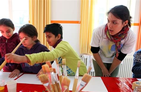 Spielerische Nachhilfe Im Feriencamp Macht Lernen Spaß