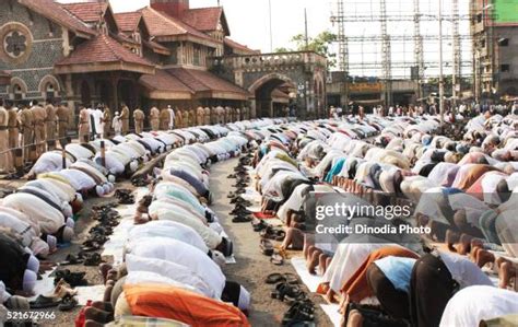Indian Muslim Community Photos And Premium High Res Pictures Getty Images