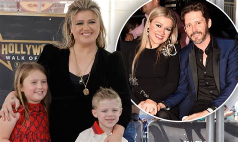 Kelly Clarkson E Famiglia