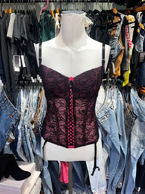 Y2k Vintage Fredericks Of Gem