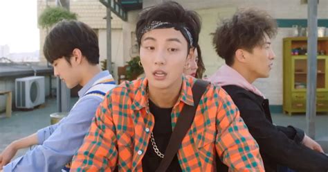 Hit The Top Finale Explained A Happy Ending For A Time Traveling K Pop Idol