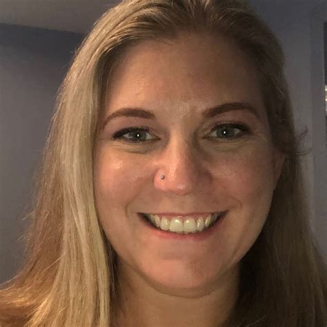 Amanda Becker Youtube