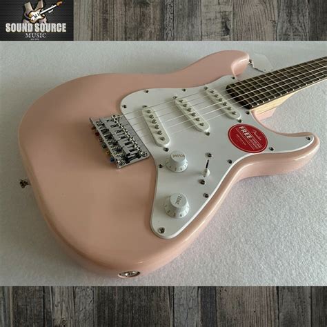 Squier Mini Strat Pink