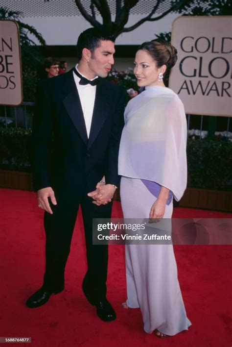 Ojani Noa And Jennifer Lopez During 55th Annual Golden Globe Awards