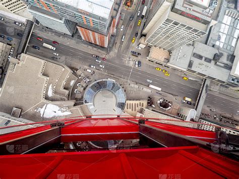 从卡尔加里塔眺望