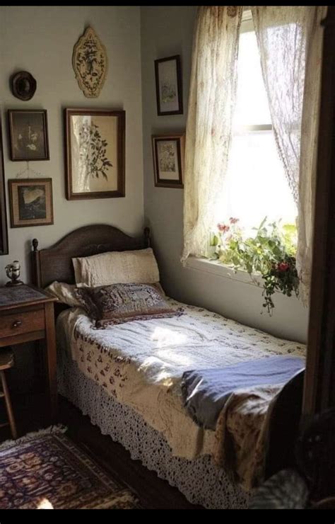 Small Old Bedroom Small Vintage Bedroom Grandma Room Aesthetic Cottage