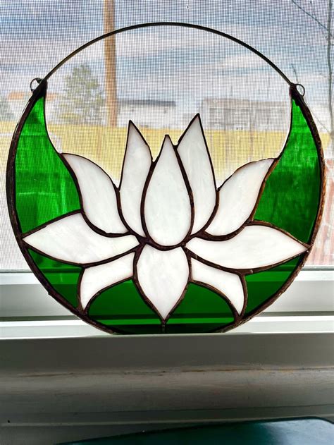 Stained Glass Lotus In A Circle Etsy Stained Glass Art Stained