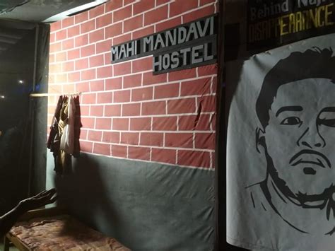 Sio Uoh Photos From The Exhibition Happened At Sio Gio Facebook