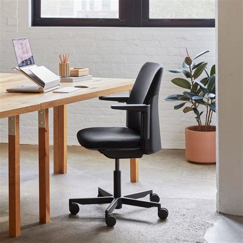 Humanscale Launches Inclusive Task Chair For The Home And Office