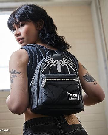 Amazon Com Funko Pop Animation Mha Denki Kaminari Glow In The Dark My Hero Academia