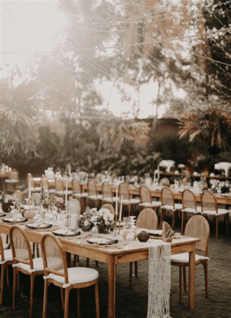 26 Elegant Emerald Green Wedding Theme Ideas 2026