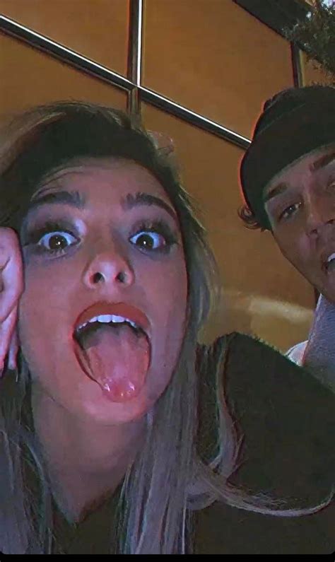 Dixie Damilio Scrolller