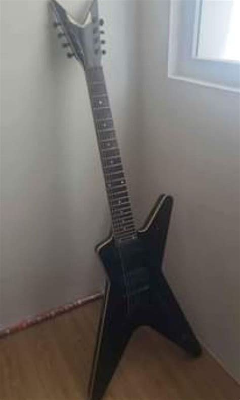 Dean Ml Modifier 8 Hobbies And Toys Music And Media Musical Instruments On Carousell