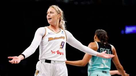 Phoenix Mercury Guard Sophie Cunningham In Images