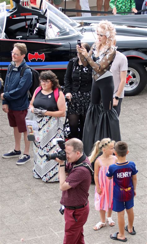 Shes A Tall Lass By Mike9005 Ephotozine