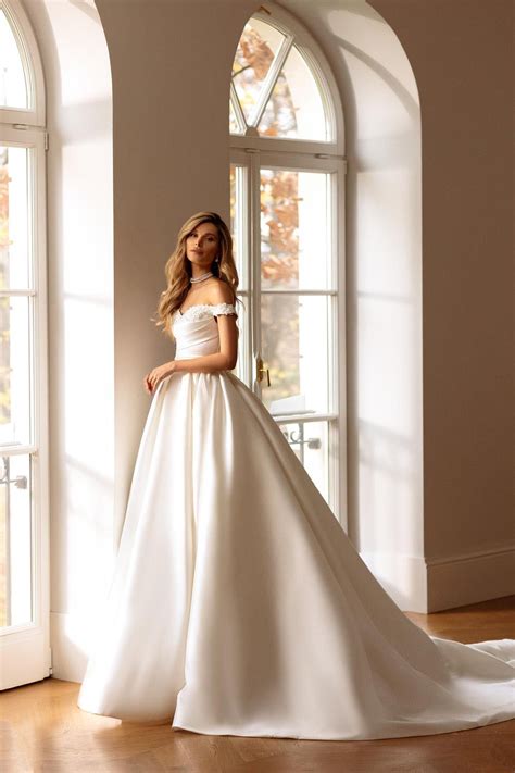 Rossetti – Royaldi Couture, Сватбени рокли