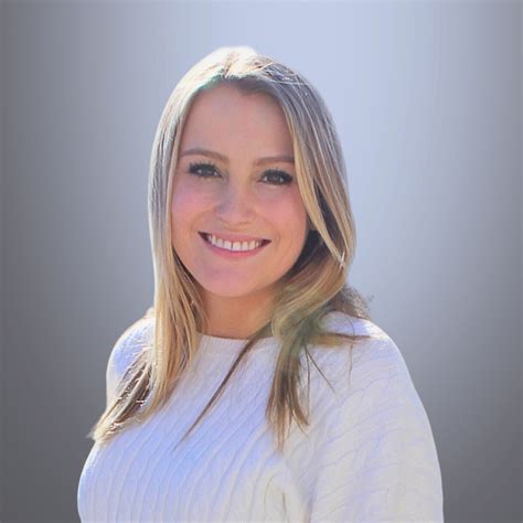 Leah Van Blaricom Finn Partners