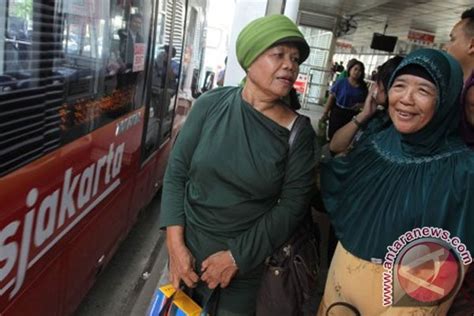 Bus Transjakarta Gratis Selama Ulang Tahun Jakarta Antara News