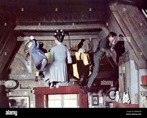 Mary Poppins 1964 Credit Disney Karen Dotrice Julie Andrews Dick