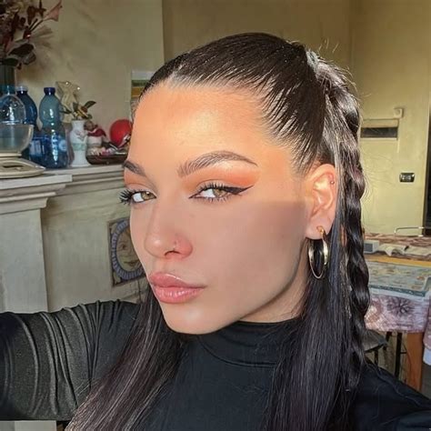 𝒞𝒶𝓇𝓂𝑒𝓃🪬 (@carmen.morciano) • Threads, Say more