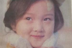 李小璐8岁挂历照曝光 终于知道甜馨像谁了李小璐甜馨童照新浪娱乐新浪网