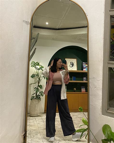 𝕍𝕚𝕟𝕒𝕒𝕒 Devina Fp • Instagram Photos And Videos