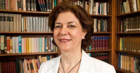 نیره توحیدی رهبر جنبش باید توانایی ایجاد همگرایی داشته باشد