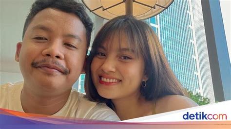 Dari Fans Ditha Rizky Amalia Senang Kini Jadi Pacar Dustin Tiffani
