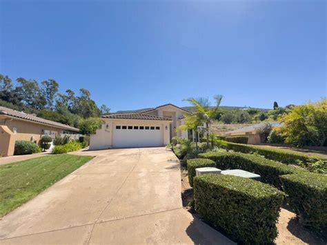 Beautiful Lake San Marcos 4 Bedroom 35 Ba House Rental In San