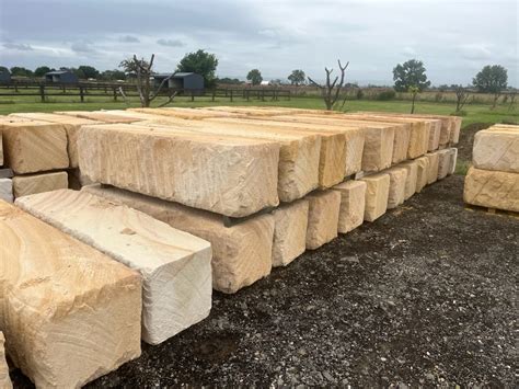 Sandstone 2m Logs Acm Blocks