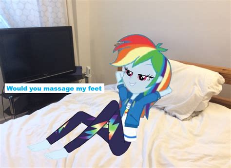 Rainbow Dash Wants To Massage Her Feet By Yungstuff On Deviantart