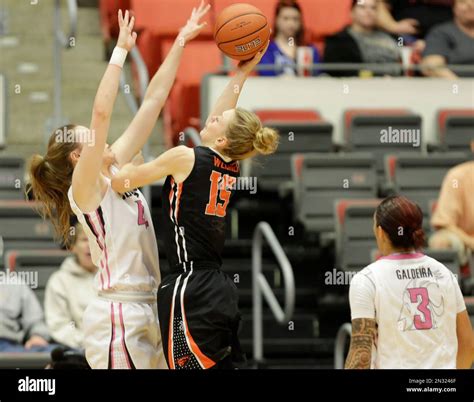 Oregon State Guard Jamie Weisner 15 Shoots Over Washington State Forward Louise Brown 42