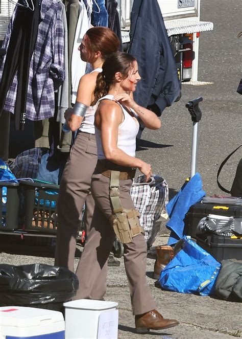 Elsa Pataky Interceptor Filming Set In Sydney 05 12 2021 • Celebmafia